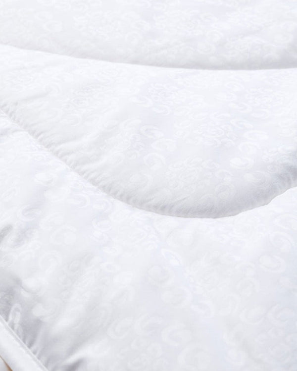 Gold Wool Quilt | Australian Made Wool Quilts | MiniJumbuk